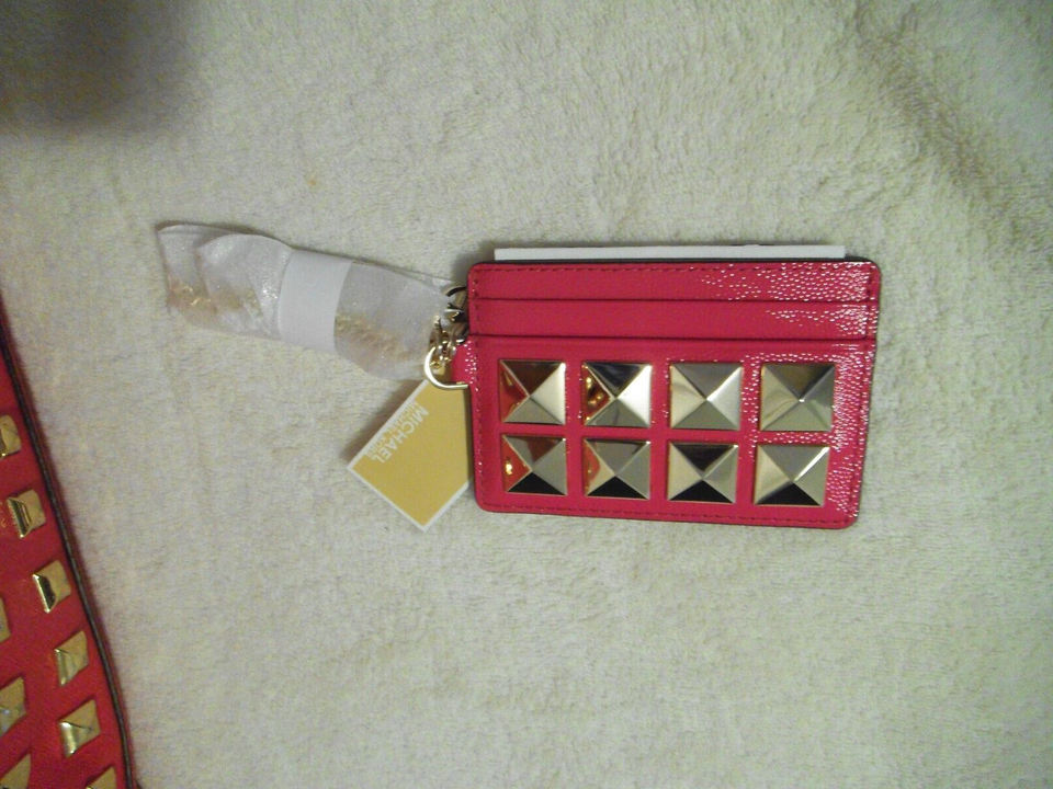 Michael Kors LG Hamilton Pyramid Studded lock, key and Handbag. Card ...