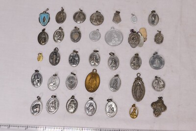 LOT OF 35 RARE VINTAGE CATHOLIC RELIGIOUS HOLY MEDALS MOST ALL ...