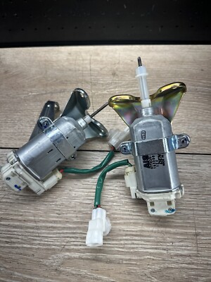 OEM 2002-2010 LEXUS SC430 TRUNK ROOF LID LUGGAGE HINGE MOTOR RIGHT LEFT ...