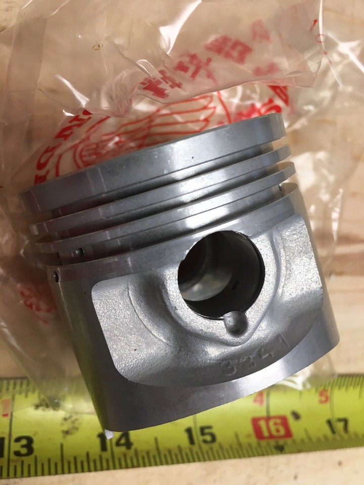 NOS LIKE NEW! CB125 CL125 SL125 Piston 0.25 o/s 13102-324-000. FREE ...