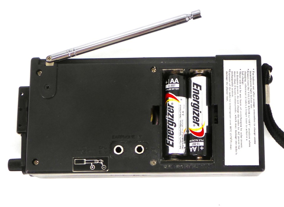 Vintage NIPPON Dynamo and Solar AM-FM Portable Radio Original Box Great ...