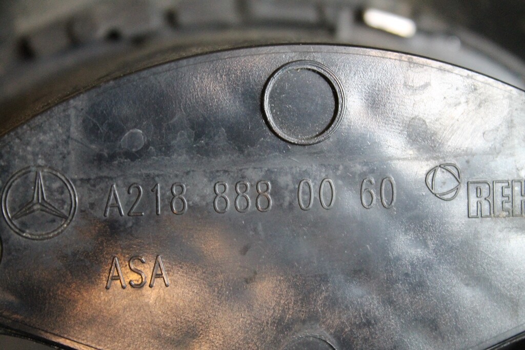 Mercedes R172 CLS SLK W218 AMG Grill Stern Abzeichen Basis A2188880060 ...