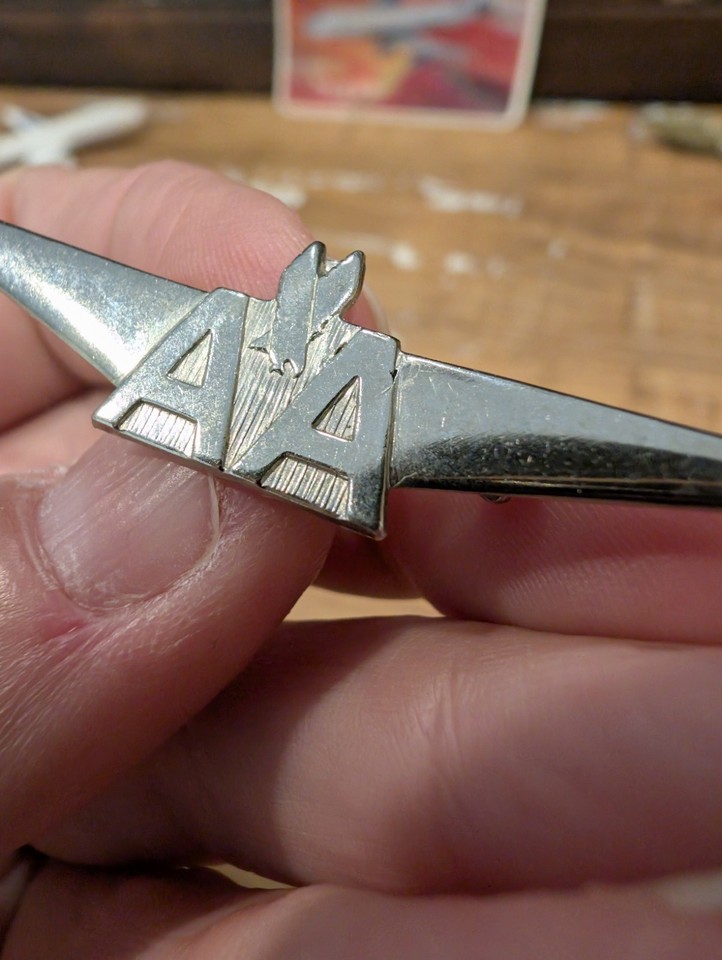 VTG Aviation Airline Lot Of 5 National, Delta, American Airlines Pins ...