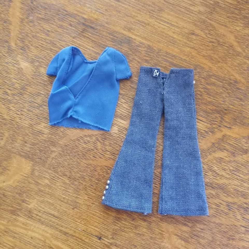 Vintage Barbie Skipper Get Ups and Go, jeans and rainbow top 70, so ...