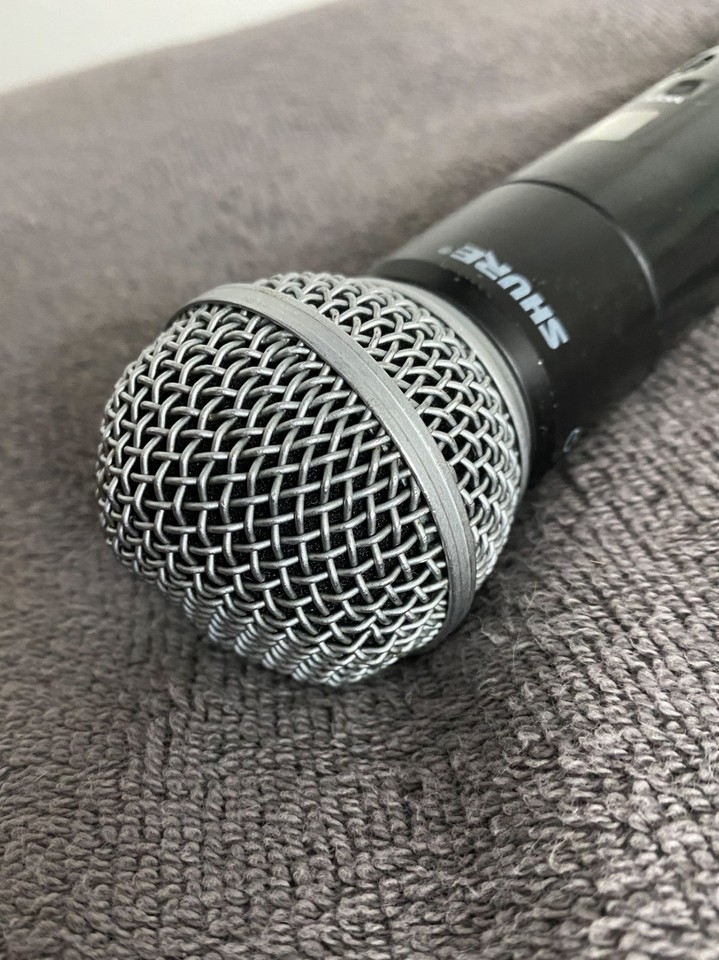 Shure ULX2-SM58 Wireless Handheld Transmitter - G3 Band (470-506 MHZ) 3 ...