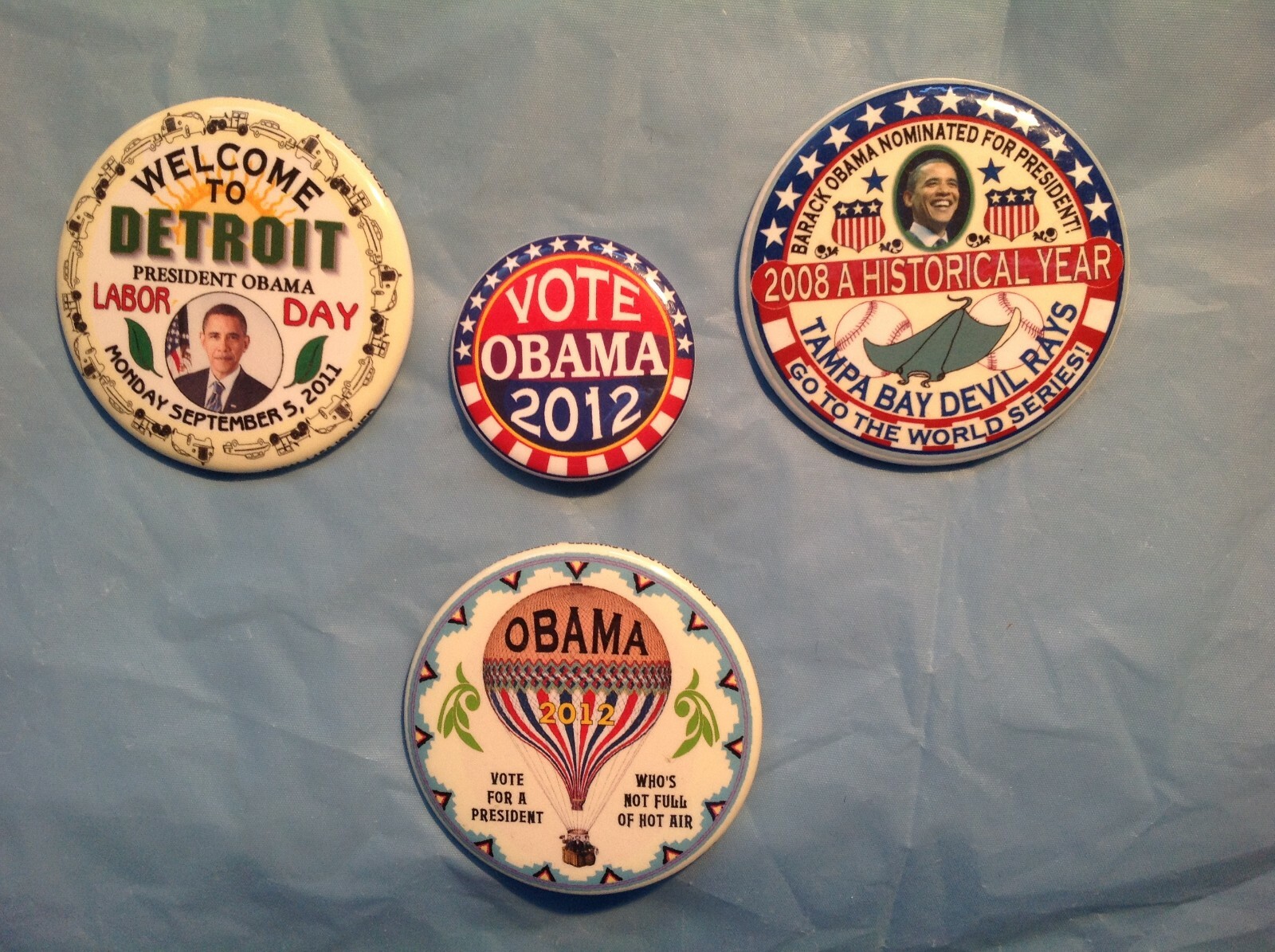 2008, 2012 Lot of (4) BARACK OBAMA GUARDFROG PINBACK BUTTONS PINS MINT ...