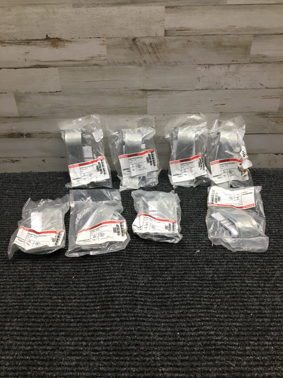 New Lot of 40 WIREMOLD G6000WC WIRE CLIPS GRAY SURFACE MOUNT RACEWAY | eBay