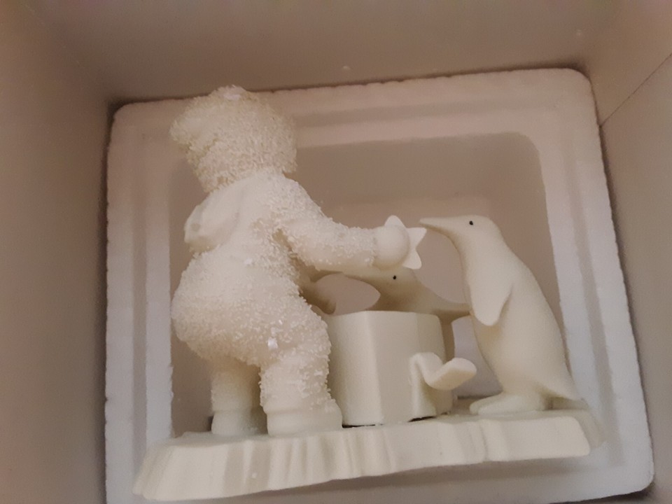 Dept 56 Snowbabies Tree, Penguin, Sled, Present, Polar Bear $15-25 You ...