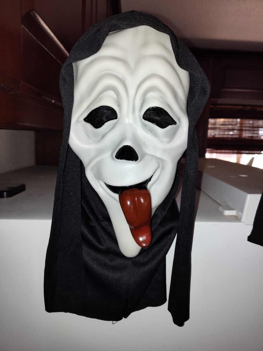 Scary Movie 1 Scream Wazzup