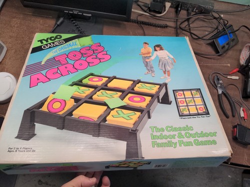 1993 Tyco Toss Across Game Bean Bag Indoor Outdoor In Box 7090 Tic-Tac ...