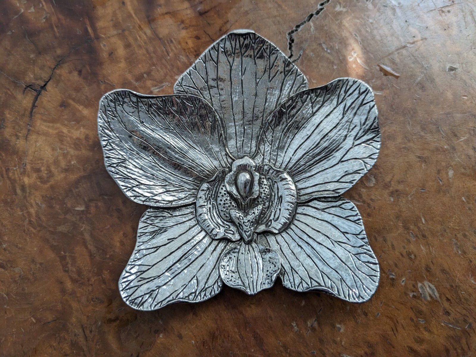 Luxe Habitat Metal Orchid Decorative Tray 5" | eBay