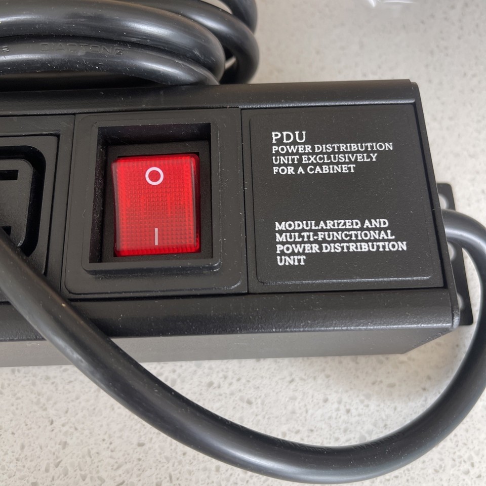 16 way SURGE PROTECTED IEC C13 PDU on 3M LEAD to 16A COMMANDO PLUG 19 ...