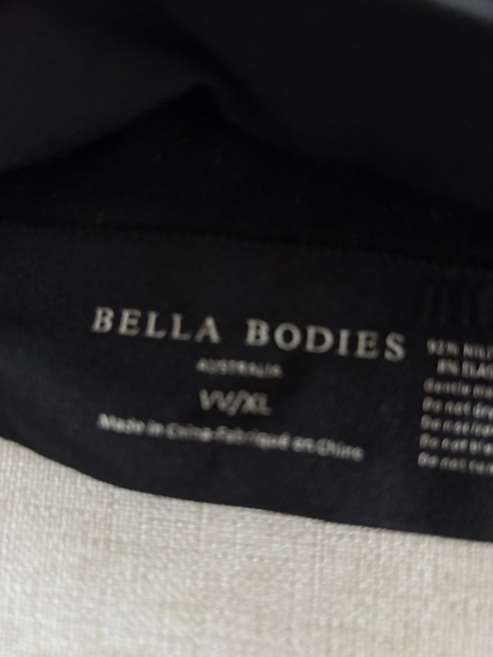 4 X Bella Bodies Size XL Sports Bras | eBay UK