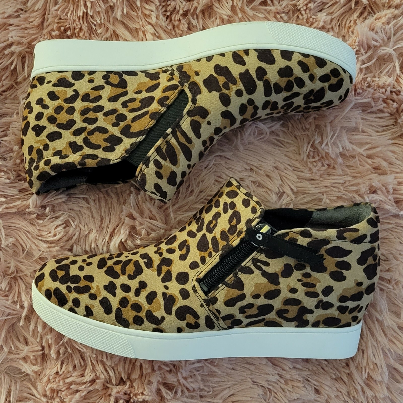 Dr. Scholl's "It's All Good Wedge Sneakers" - Gem