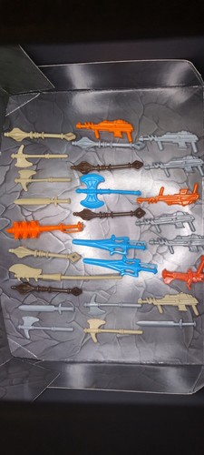 Vintage MOTU He-Man Masters of the Universe Armor Weapons and ...