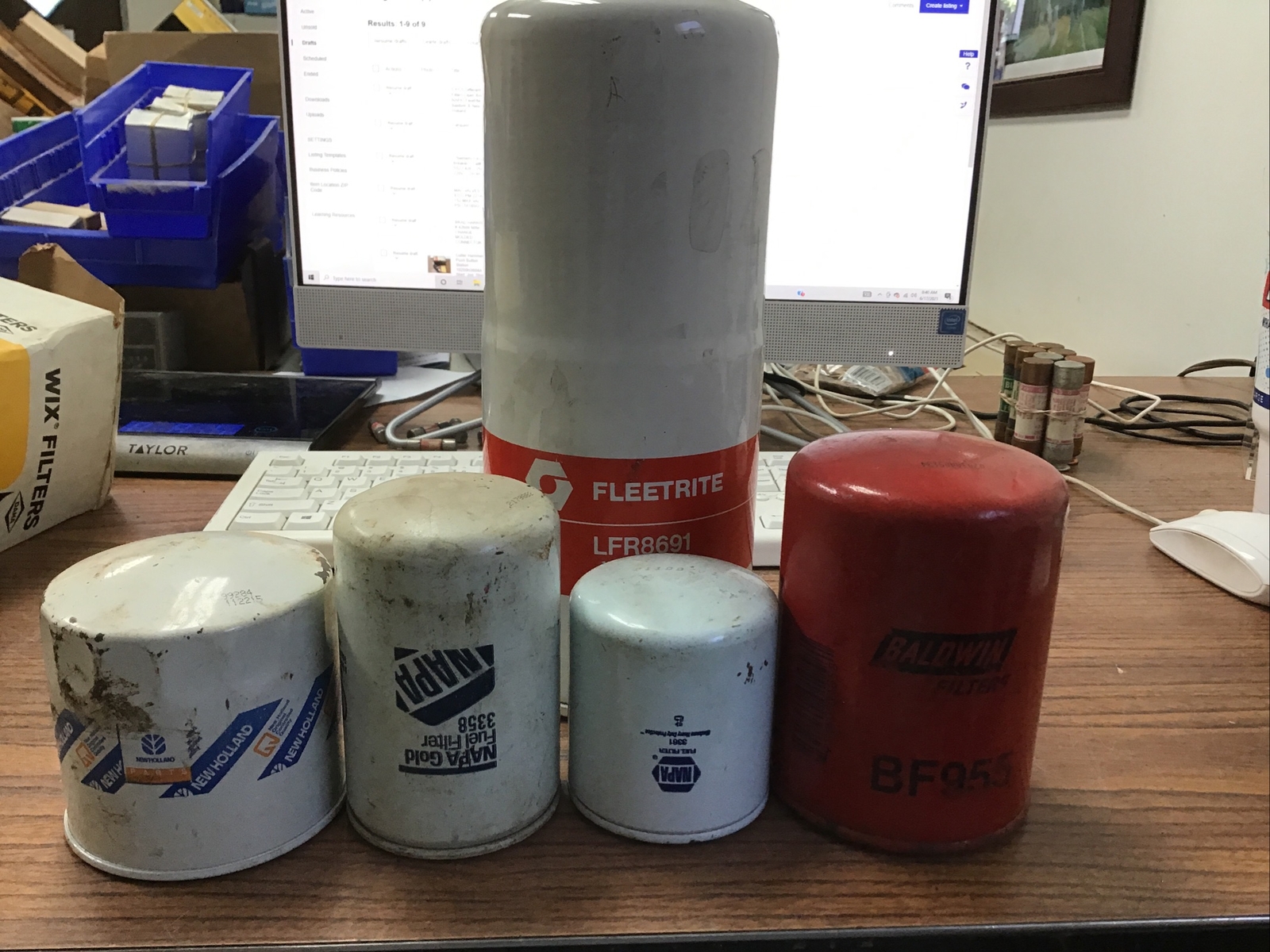 NEW-HOLLAND 86546618 - cross reference oil filters | oilfilter ...