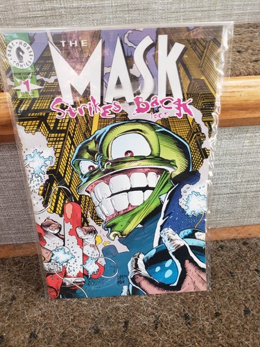 02/95 vol.#1 The Mask Strikes Back Comic Book. | eBay