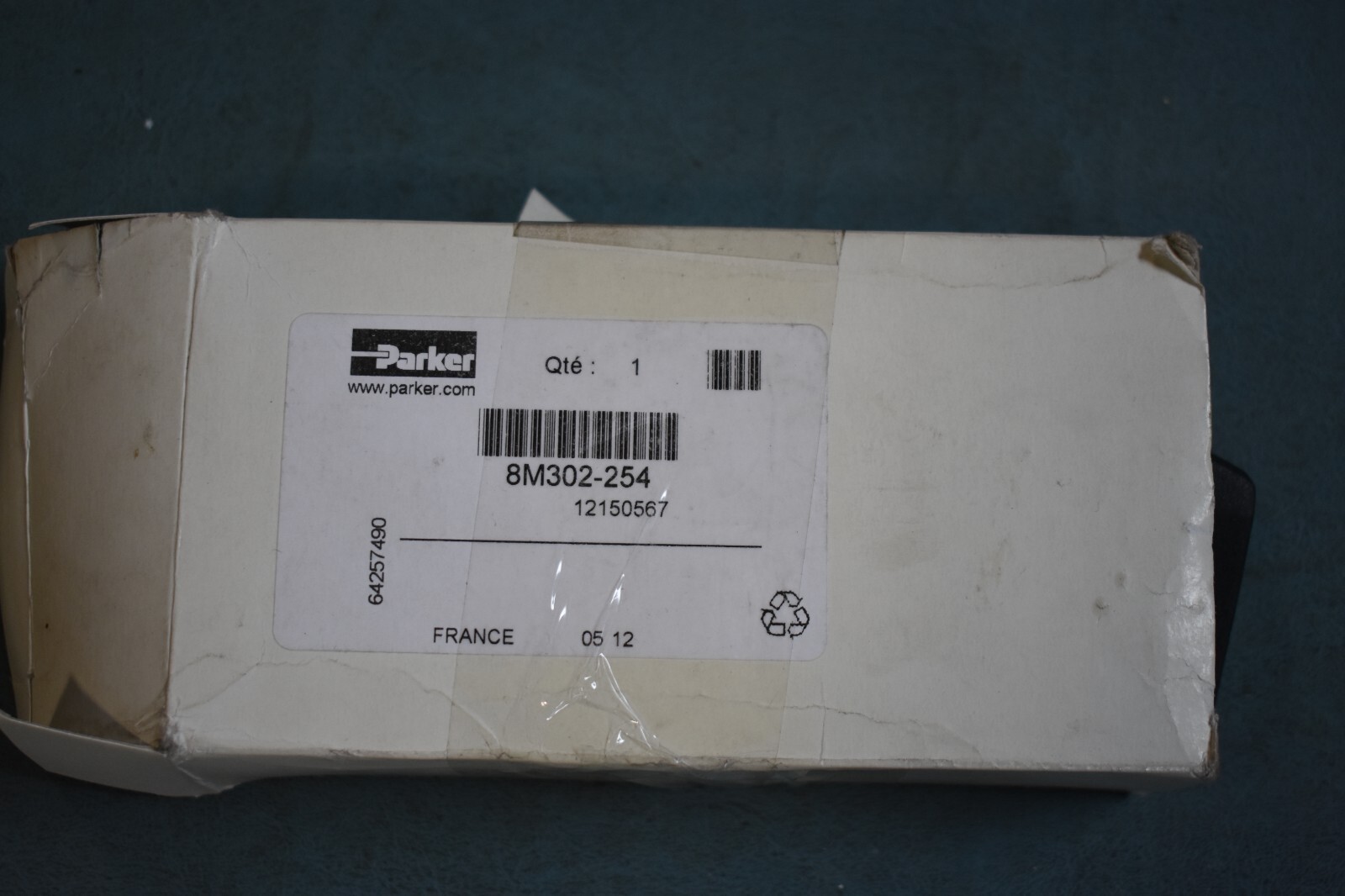 Parker Manual Pneumatic Solenoid Valve 8M302-254 New Flyer 009756 NOS ...