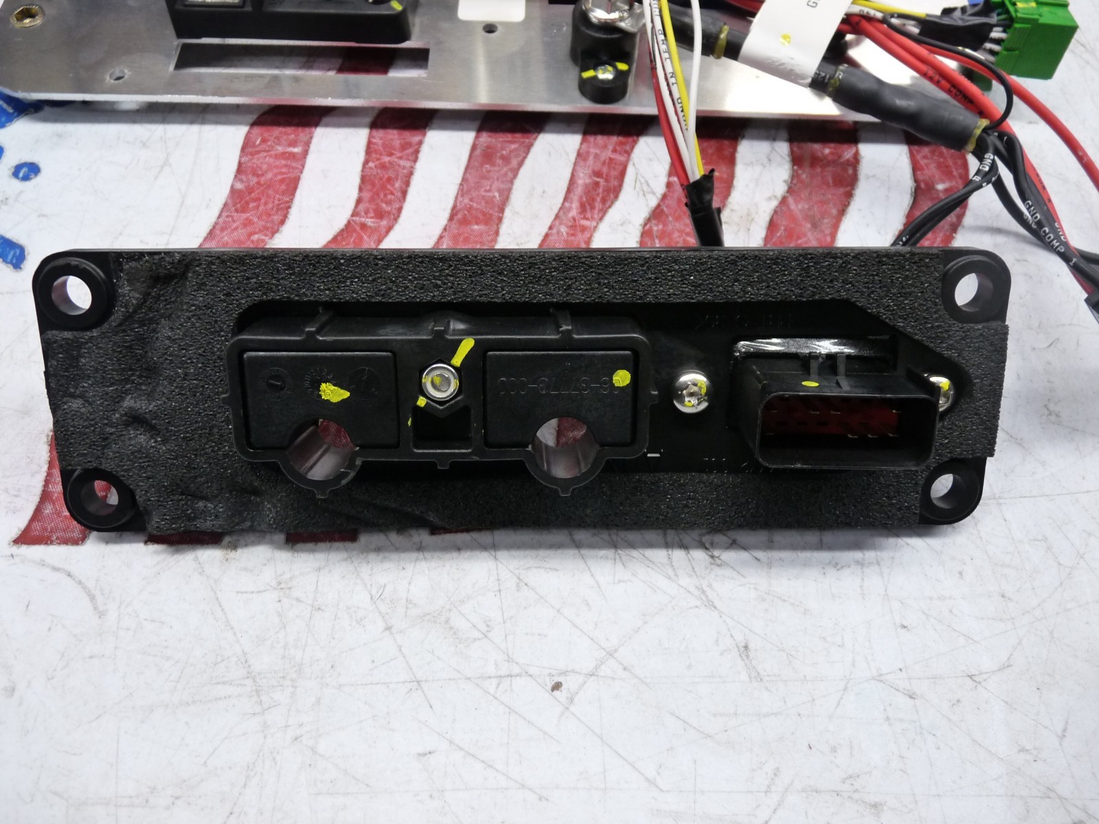 A2+Freightliner+A22-72545-003+Parksmart+PNDB+Panel+Assembly+ELEC+CTR+Wo ...