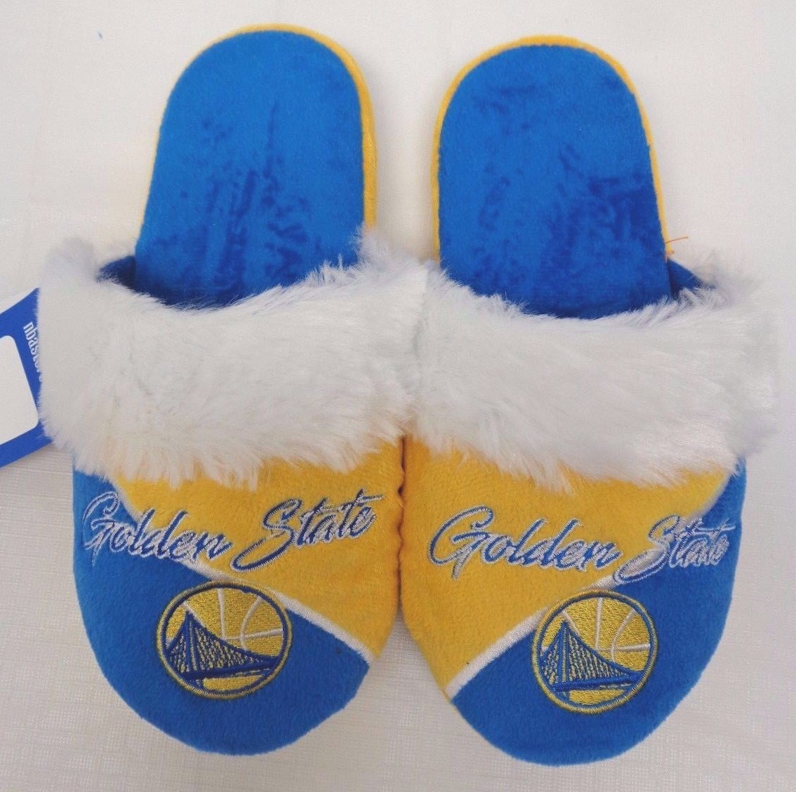 Golden State Warriors Women's Cursive Colorblock Fur Slippers | eBay
