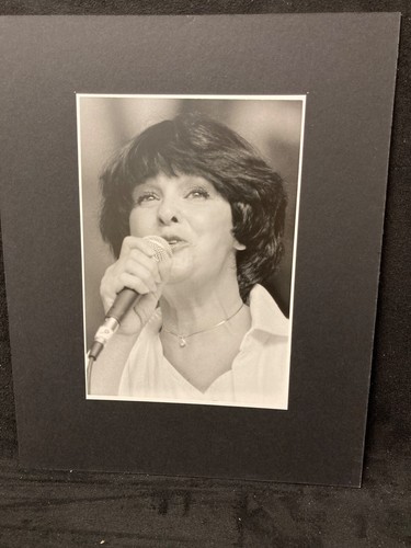 RUTH PRICE, JAZZ SINGER, B&W MOUNTED PHOTO, 9/9/84, ANSON FORD THEATRE ...