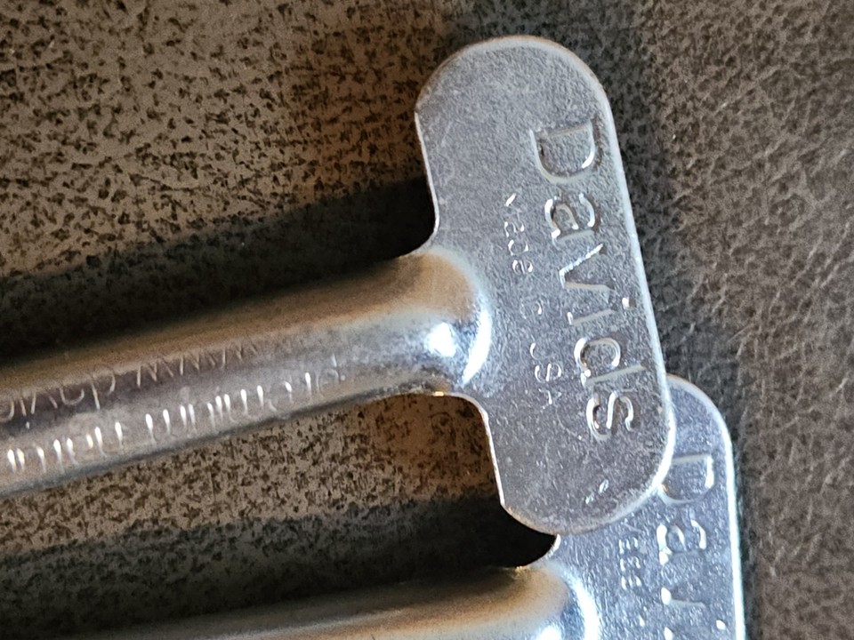 10 DAVIDS Toothpaste Squeezer Metal Tube Squeezer Key Stainless Steel ...