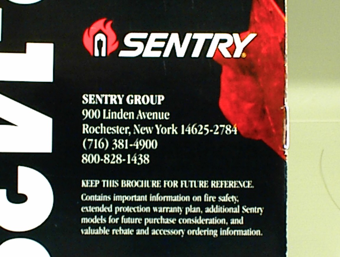 SENTRY 1100 SAFE LOCK BOX 2 KEYS HOME SECURITY FIRE RESISTANT | eBay