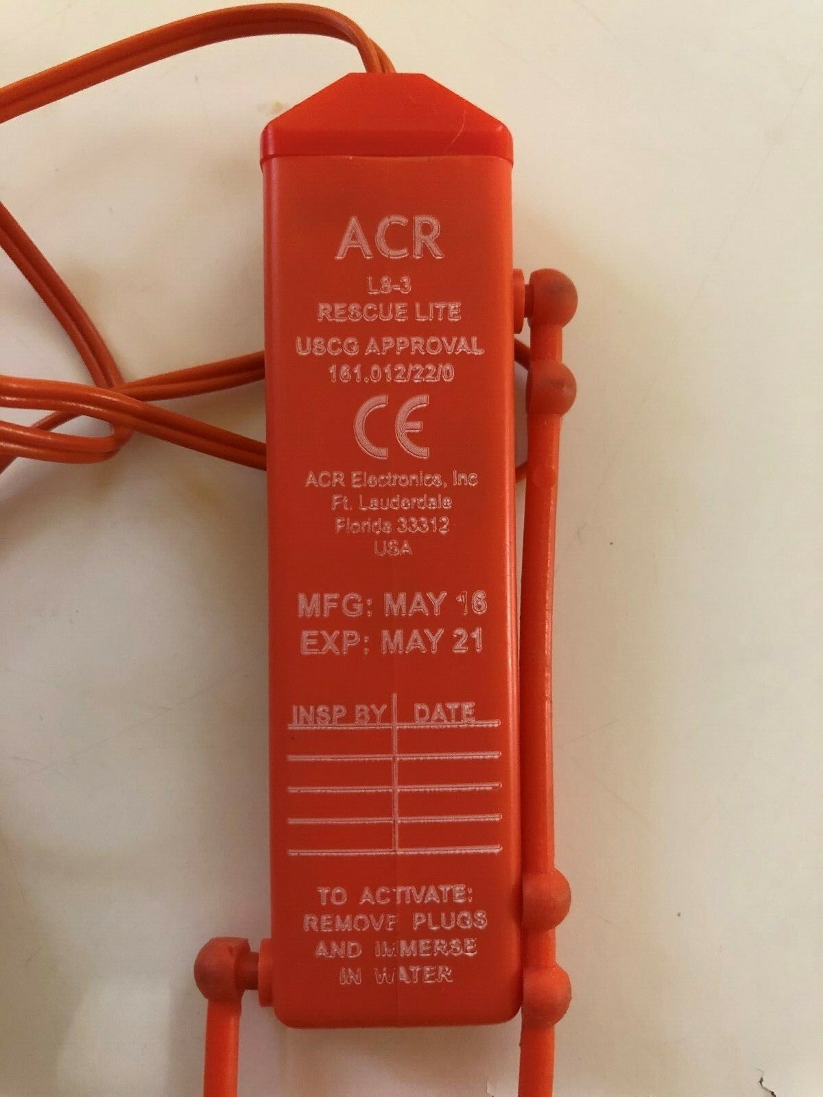ACR L8-3 Personal Rescue Light Safety Light with Water Activated ...