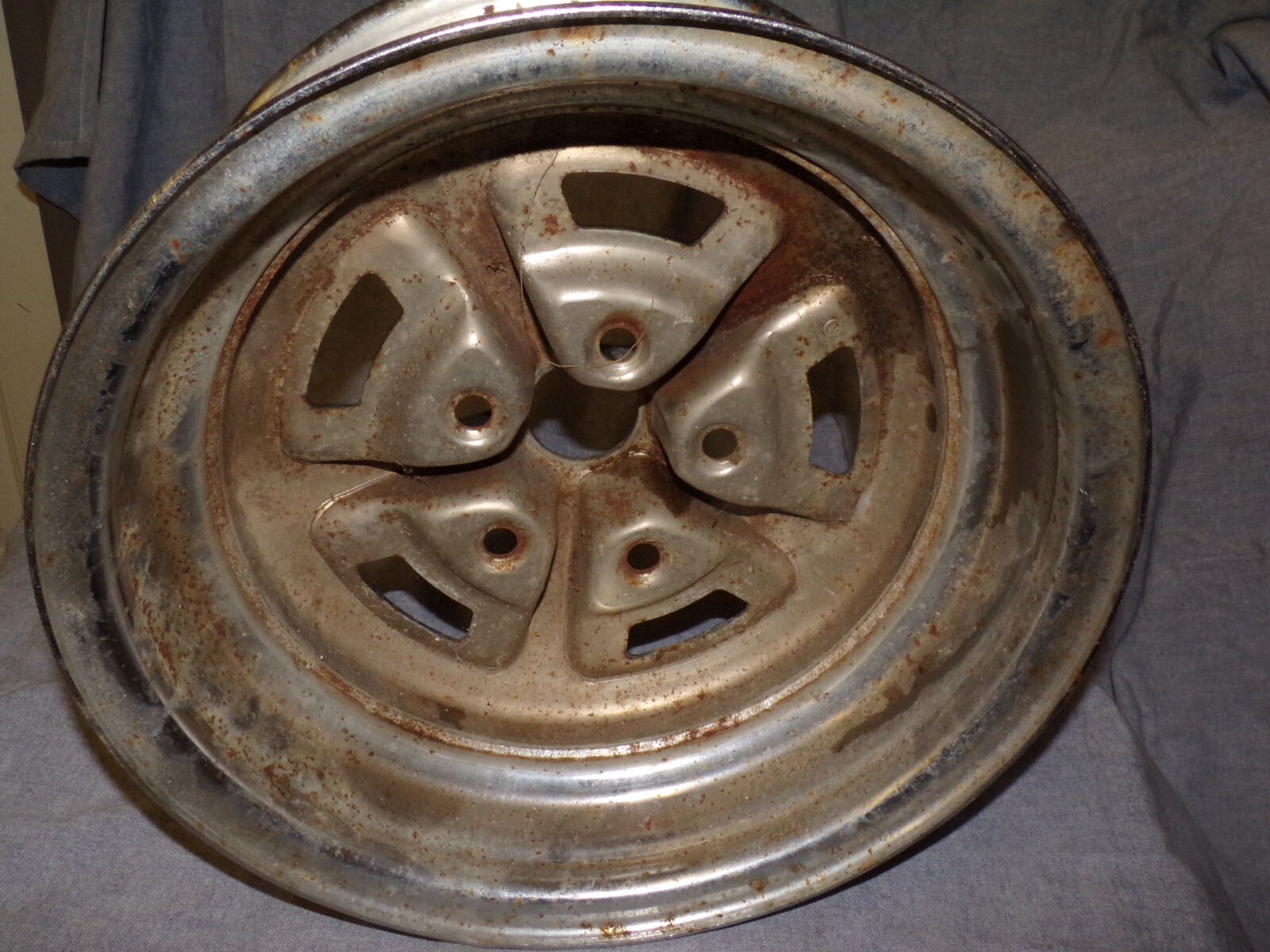 1966 1967 Ford Mustang Magnum Styled Steel Wheel 14x6 Chrome Outer ...