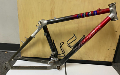 Bicycle Frames - Giant Cadex - Nelo's Cycles