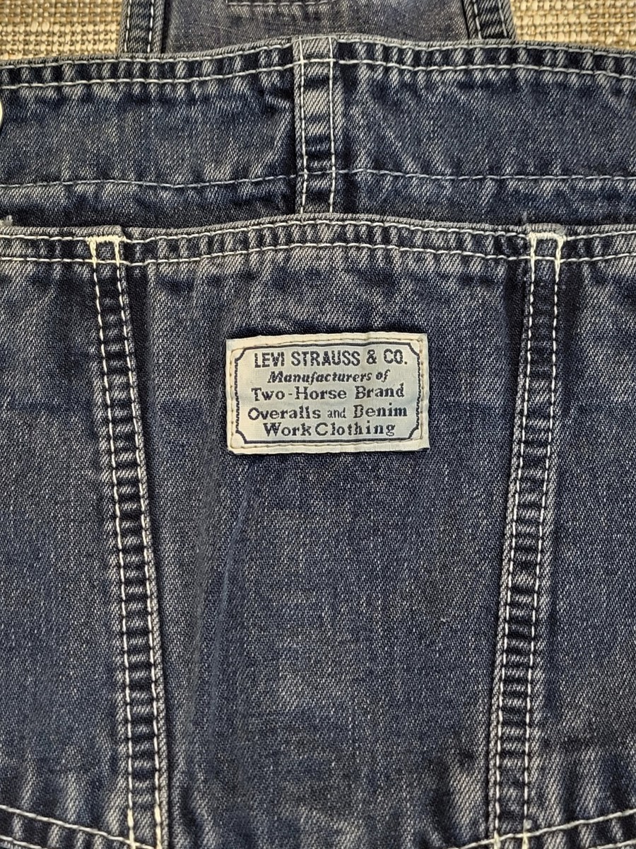 90'S Vintage New Levi's Overall Séries 665 Year 1996 Size S 90'S Vintage New Levi's Overall Séries 665 Year 1996 Size S