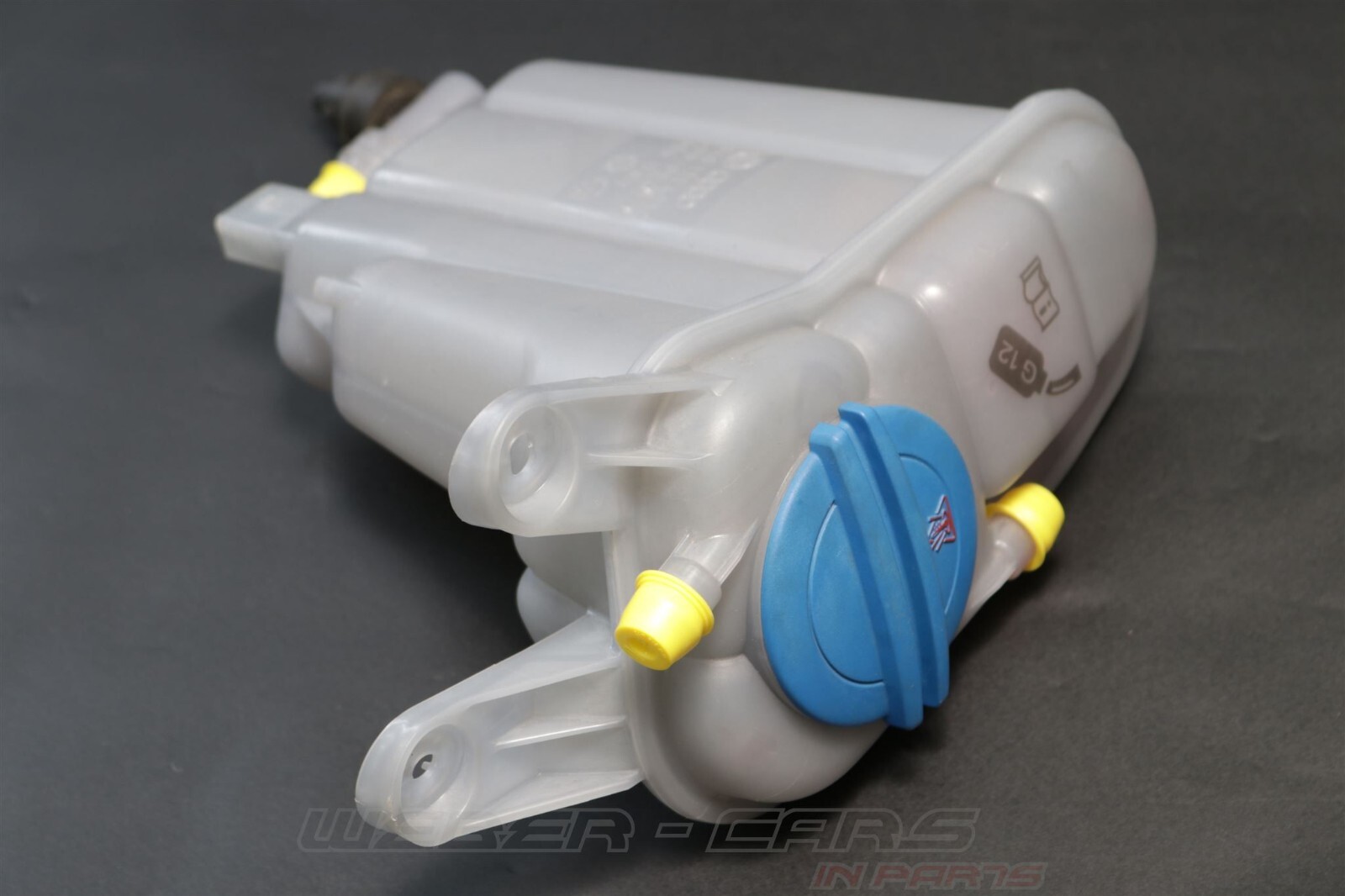 8K0121403Q Expansion Tank Coolant Container OEM Audi A4 8K A5 8T 8F ...