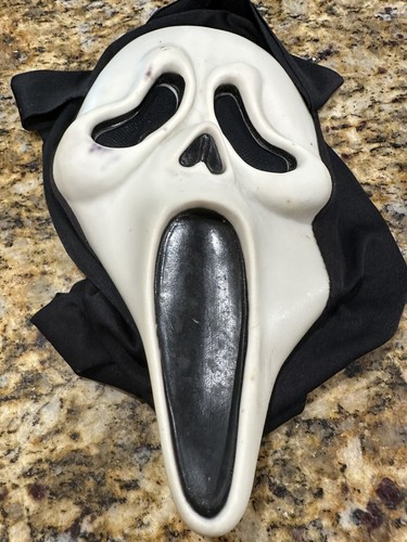 VINTAGE EASTER UNLIMITED GHOST FACE MASK COSTUME SCREAM MOVIE Marked MK ...