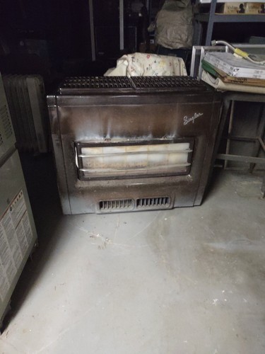 Vintage gas Siegler heater for parts. bad regulator and thermocoil ...