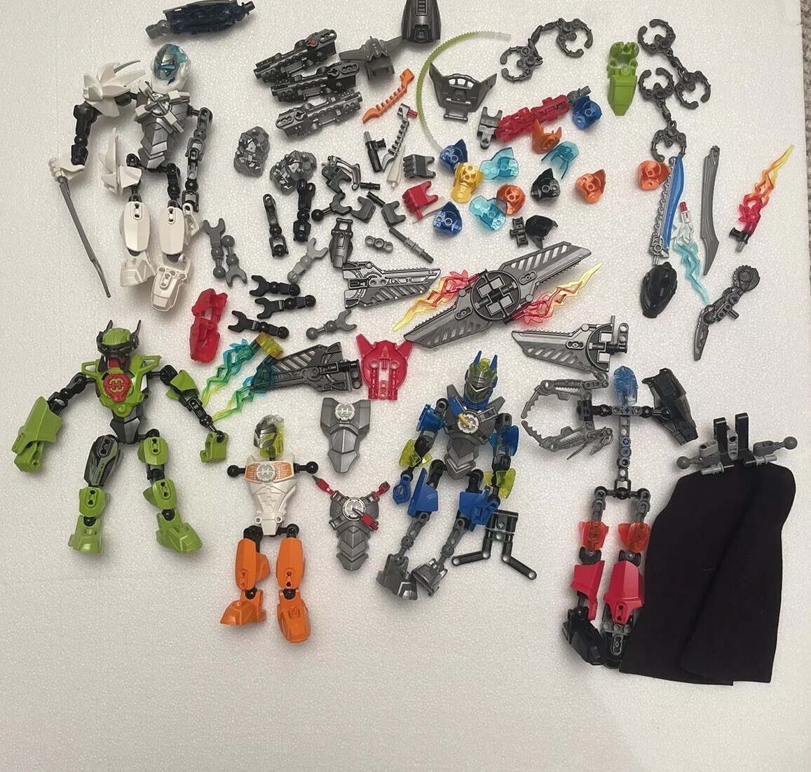 LEGO BIONICLE / Hero Factory 1 Lb Lot Misc Parts-Pieces -Masks -Weapons ...