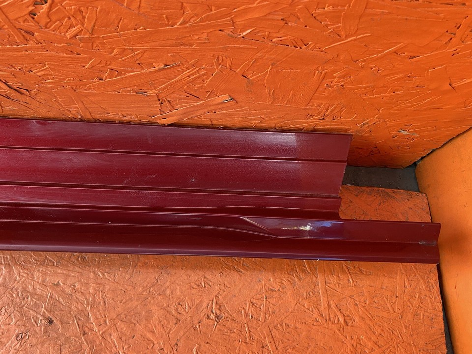 2021-2023 Toyota Sienna Right Side Skirt Rocker Moulding Panel OEM