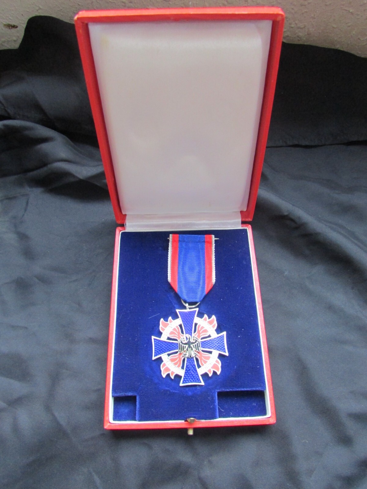 Rare German Cross Post WW2 DEUTSCHE FEUERWEHR-EHRENKREUZ IN SILBER | eBay