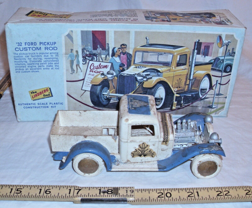 LINDBERG 32 FORD PICKUP TRUCK HOT ROD MODEL KIT BUILT UP WITH BOX TOP ...