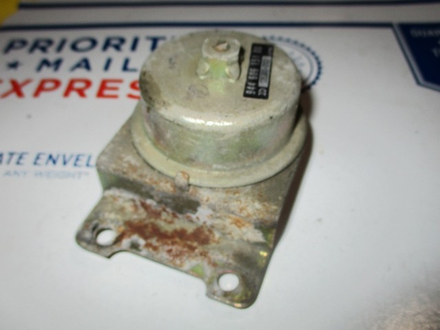 OEM Porsche Altitude Correction Sensor Pressure Sender 911 924s 944 951 ...