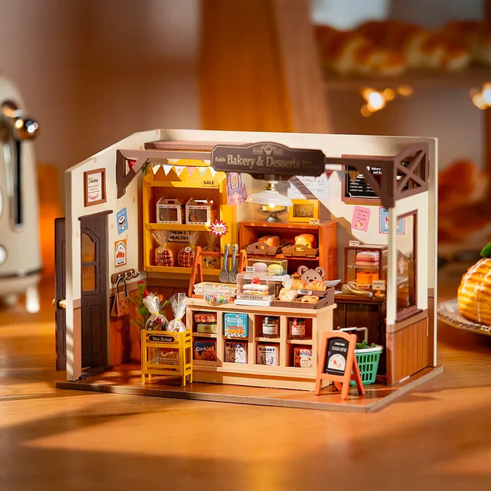 ROBOTIME Rolife Becka's Baking House Bakery DIY Miniature Dollhouse Kit ...