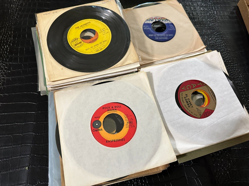 Nice Lot Of 275+ 45's Records Jukebox 7" 45 rpm Mixed Genres (NBS ...
