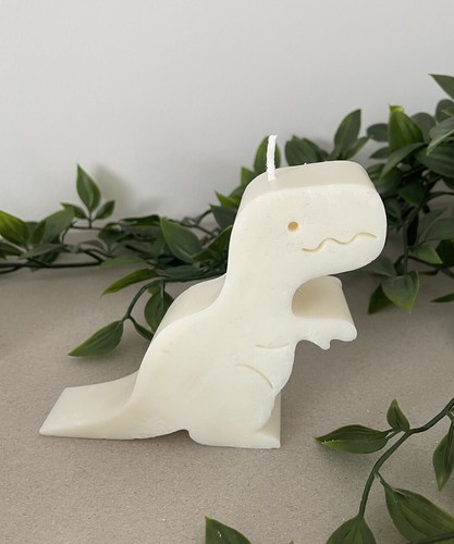 T-Rex Tyrannosaurs Dinosaur | candle | fun soy wax candle Dinos Gift ...