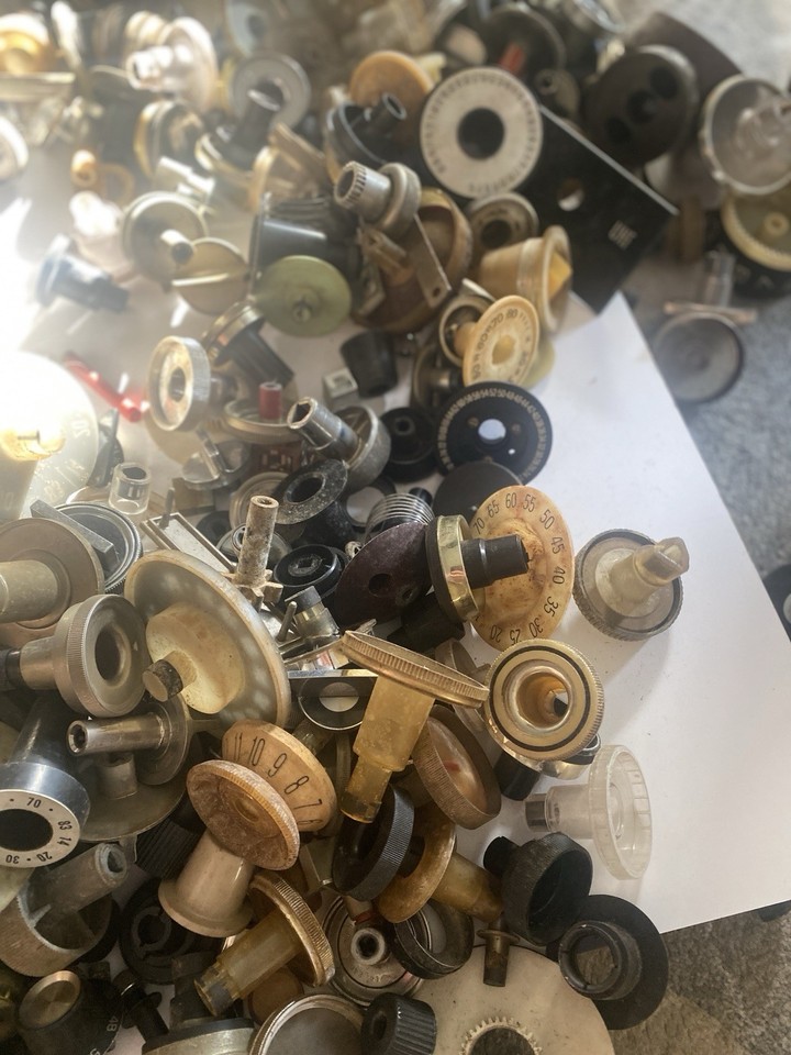 14 Pounds Of TV Tuner Control Knobs Vintage Television Parts Repair ...