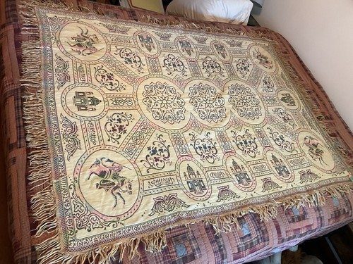 Vintage Middle Eastern Tapestry Throw Tablecloth Wall Hanger Rug? 47” x ...