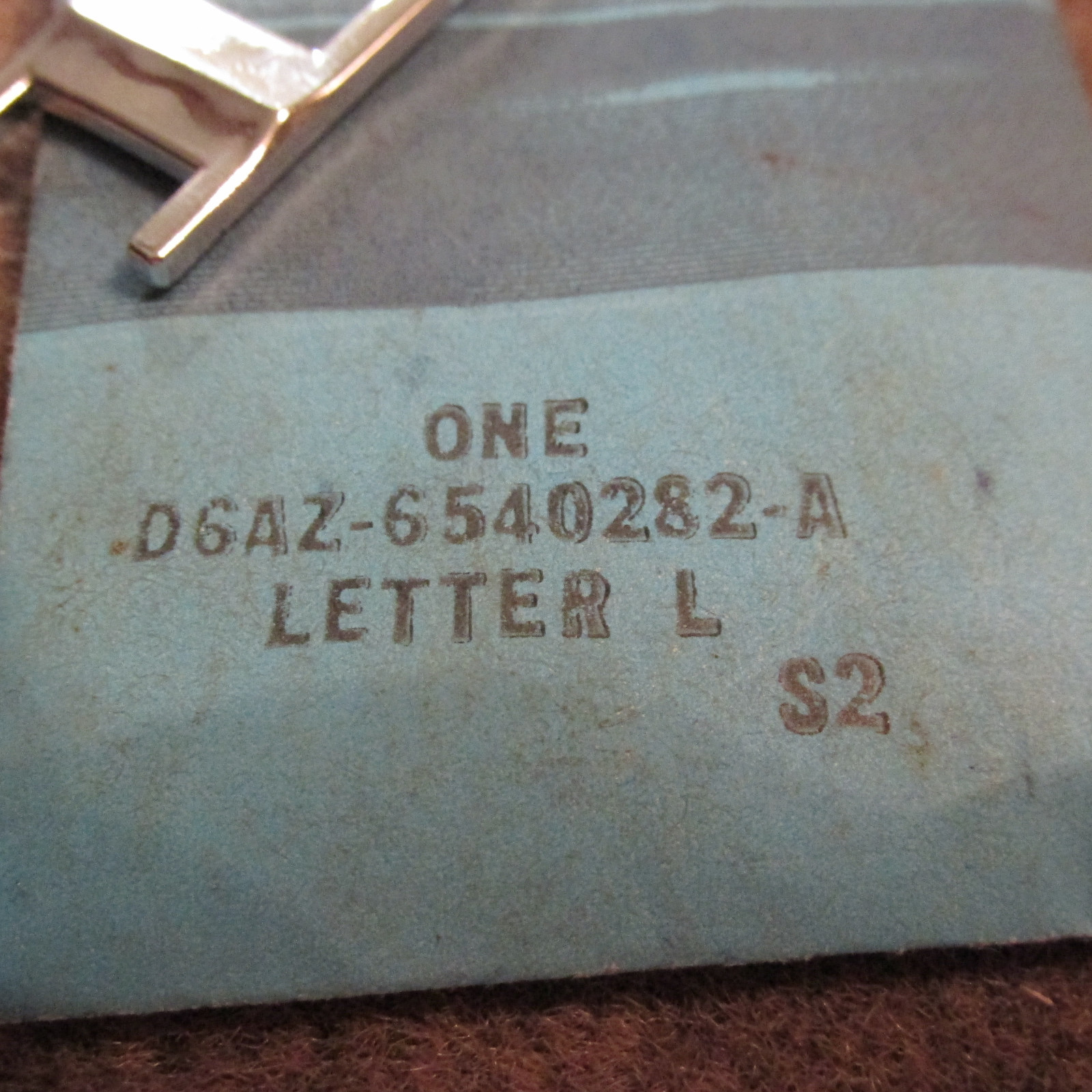 NOS 1976 1977 1978 FORD LTD TRUNK DECKLID EMBLEM LETTER "L" D6AZ ...