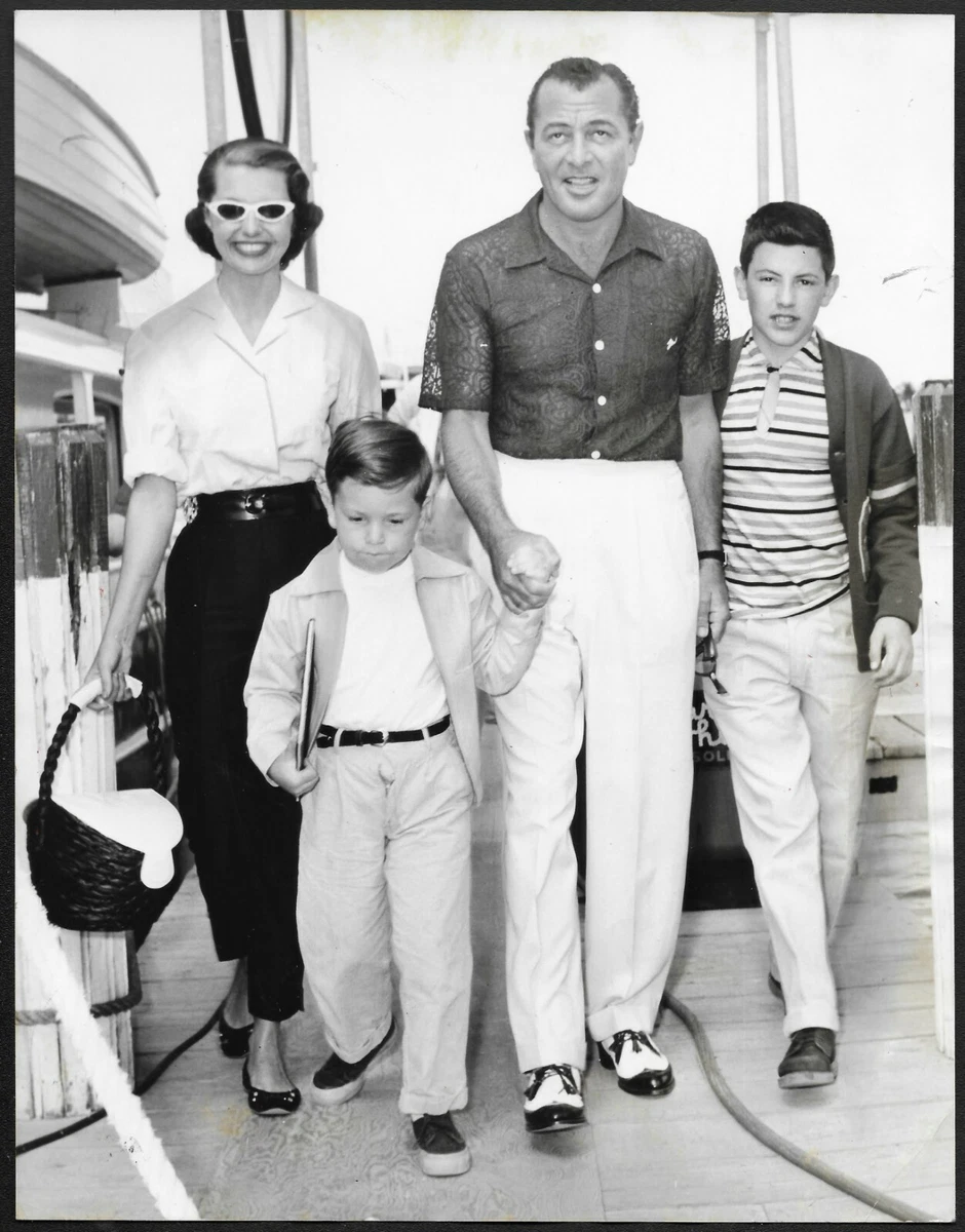 Tony Martin And Cyd Charisse At Pool By Bettmann, 54% OFF