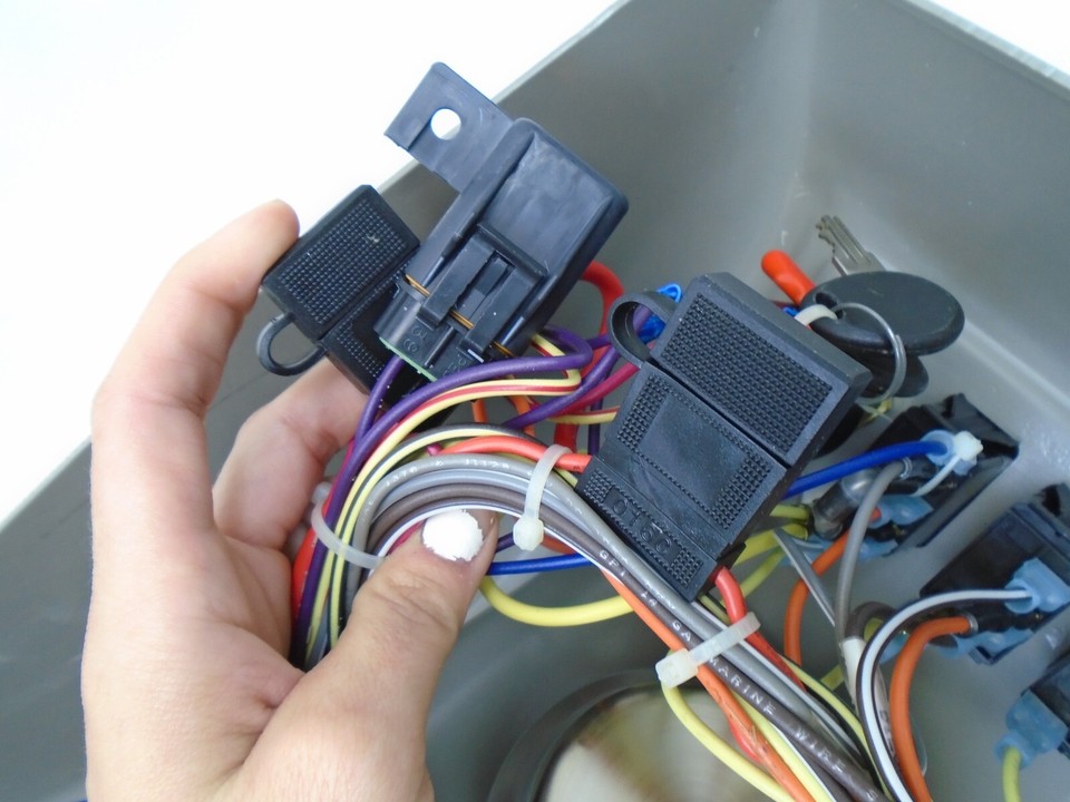 CROWNLINE 180 BOWRIDER DASH PANEL AD-331-038L 25 1/8" W X 15 7/8" H ...