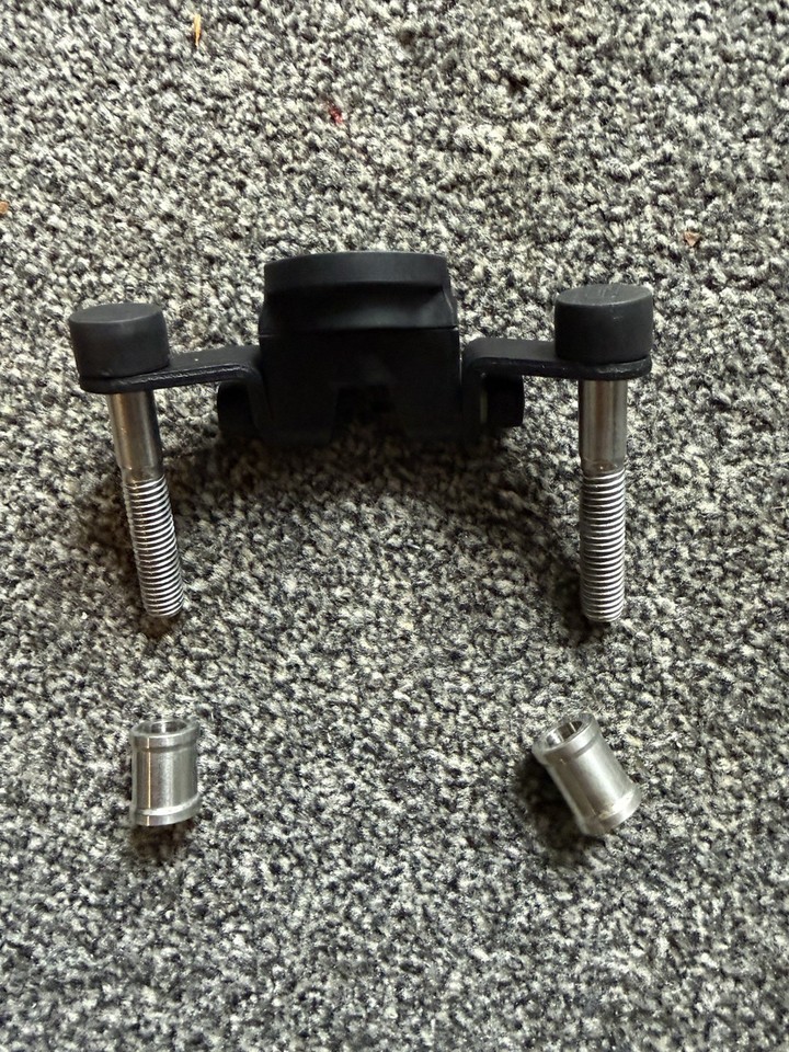 Evotech SP Connect Handlebar Clamp Sat Nav Mount Aprilia Tuono V4 (2021 ...