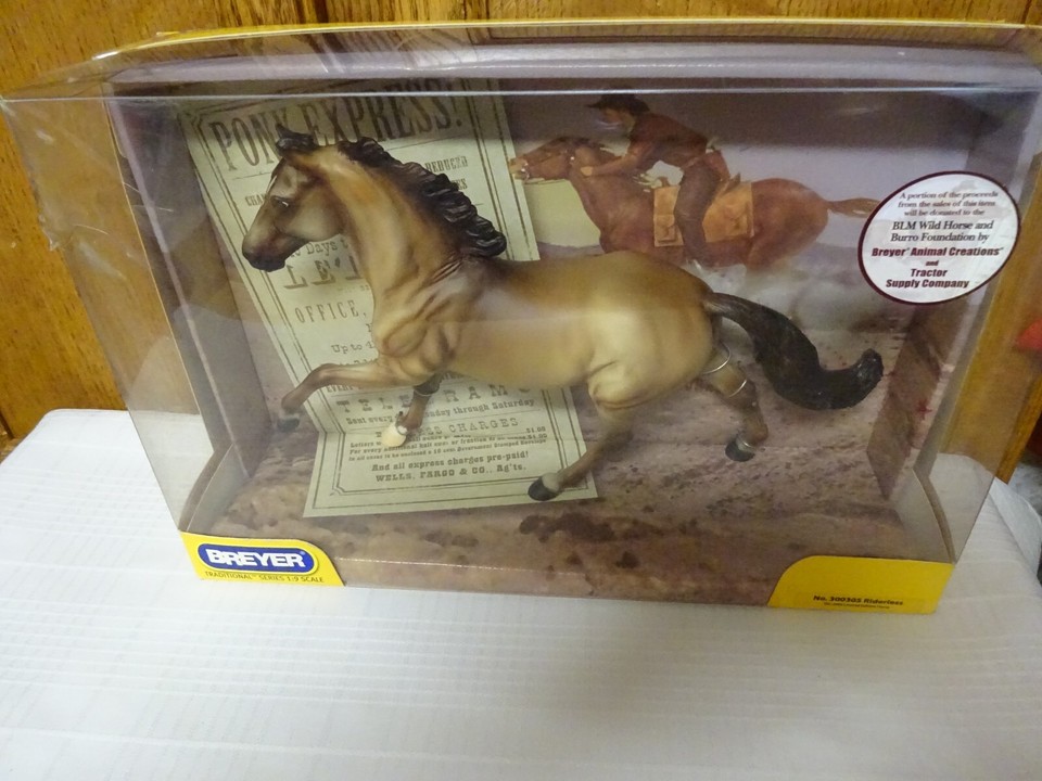 BREYER HORSE RIDERLESS PONY EXPRESS #300305 NEW IN BOX | eBay