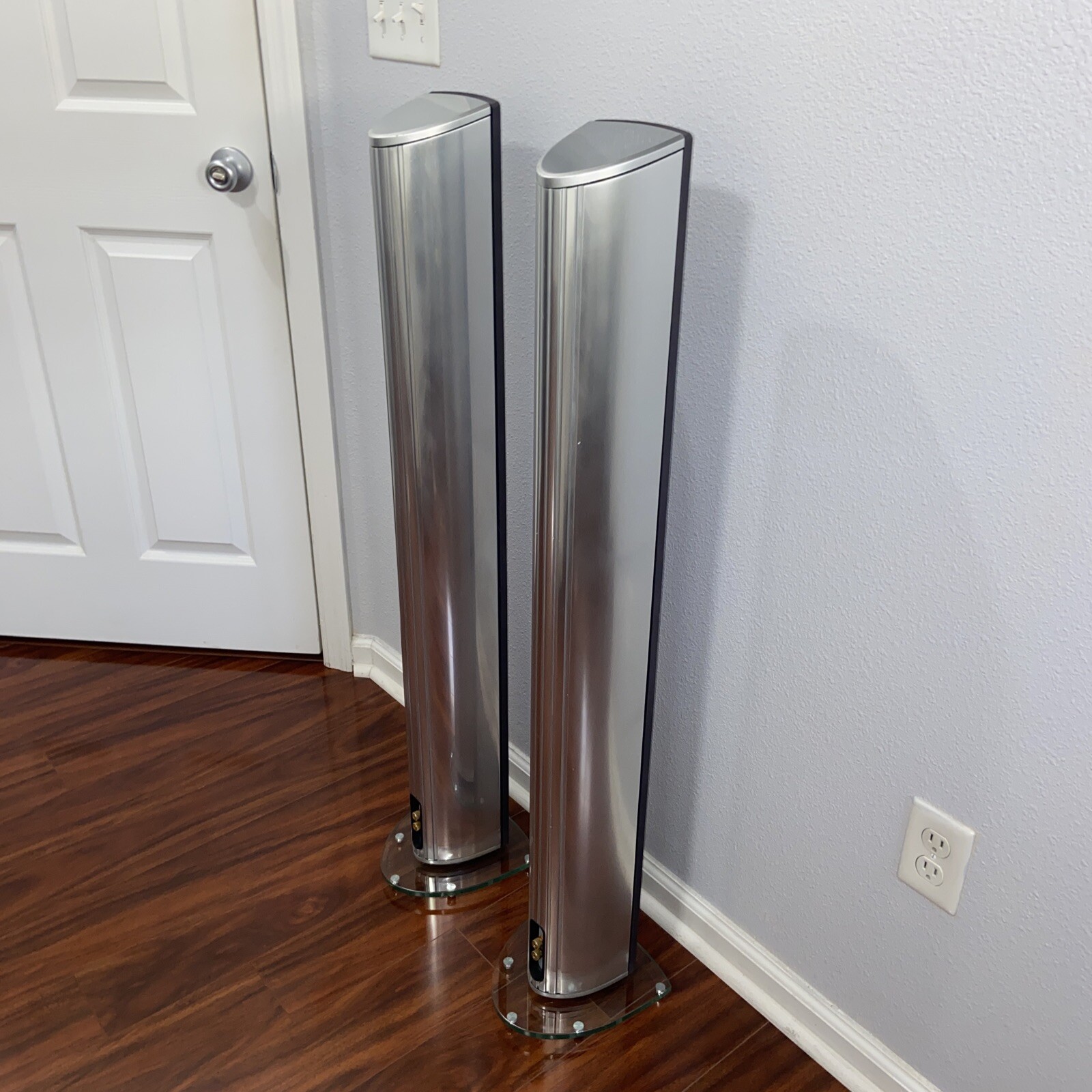 Definitive Technology Mythos Four Speakers | eBay